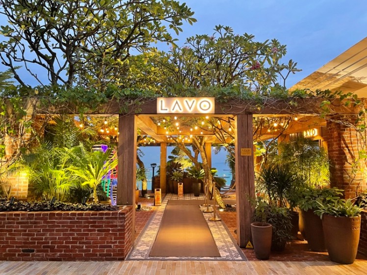 Review: LAVO Italian Restaurant & Rooftop Bar, Marina Bay Sands Hotel ...