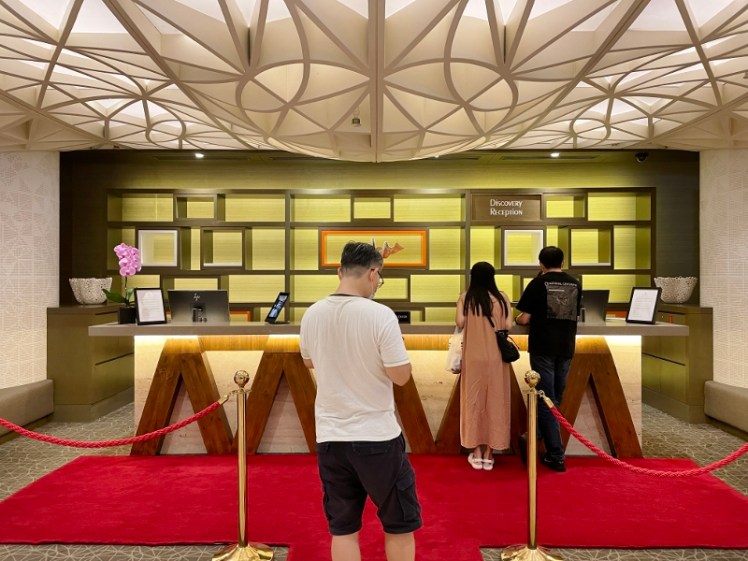 Review: Pan Pacific Hotel – Pacific Club & Deluxe Balcony (Singapore ...