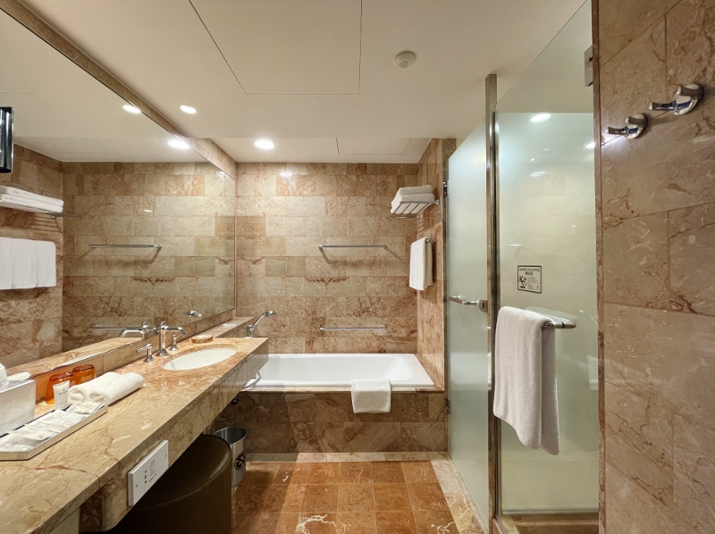 Review: Pan Pacific Hotel – Pacific Club & Deluxe Balcony (Singapore ...