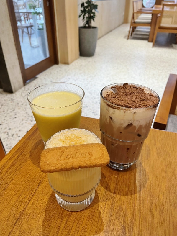 Review: Labers Coffee Pergudangan Cafe, Agung Toyota Batam Centre (Batam, Indonesia) – Dania ...