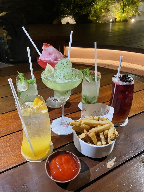 Review: Altitude Rooftop Bar & Lounge, Batam Marriott Hotel Harbour Bay ...