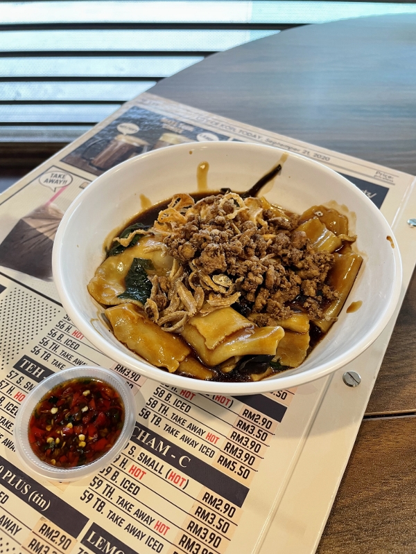 Review: Kopilicious Restaurant, Taman Sentosa (Johor Bahru, Malaysia ...