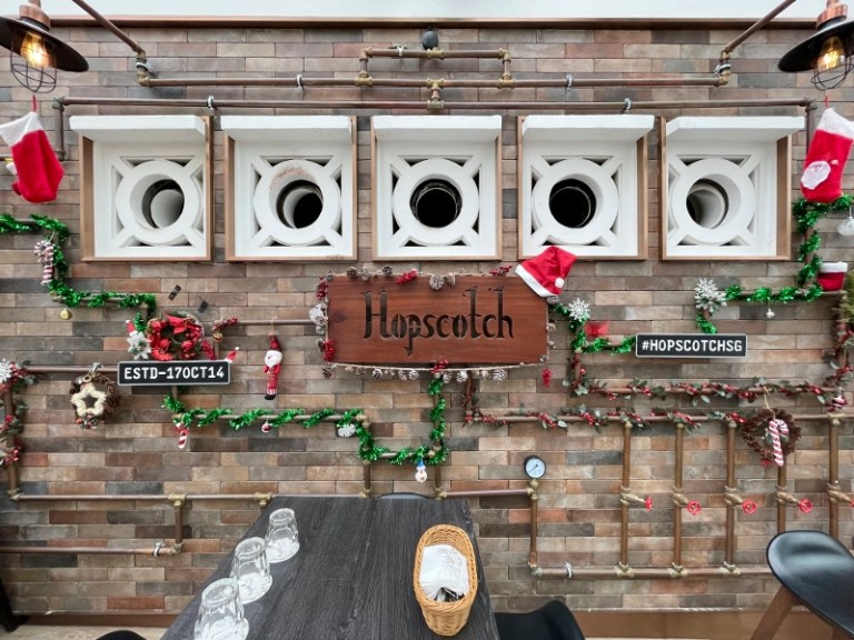 Review: Hopscotch Restaurant & Bar, Capitol Arcade (Singapore) – Dania ...