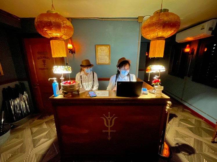 Review: Kulnari Mystery Golf, Circular Road (Singapore) – Dania Experiences