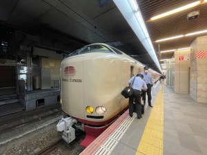 Review: Sunrise Express Sleeper Train – Sunrise Seto (Osaka To Tokyo ...