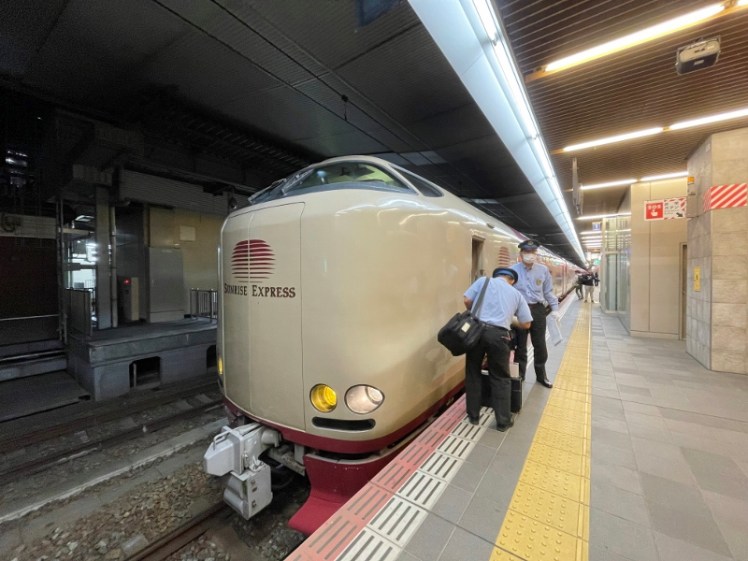 Review: Sunrise Express Sleeper Train – Sunrise Seto (Osaka To Tokyo ...